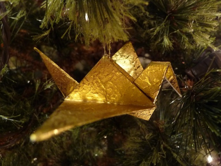 Flapping Bird Ornament | ArtClubBlog