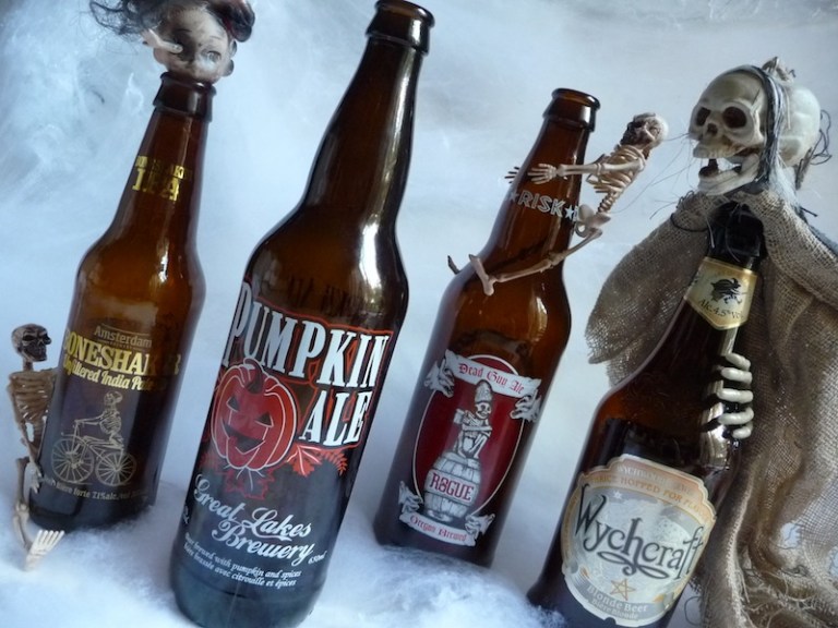 Halloween Bottles | ArtClubBlog